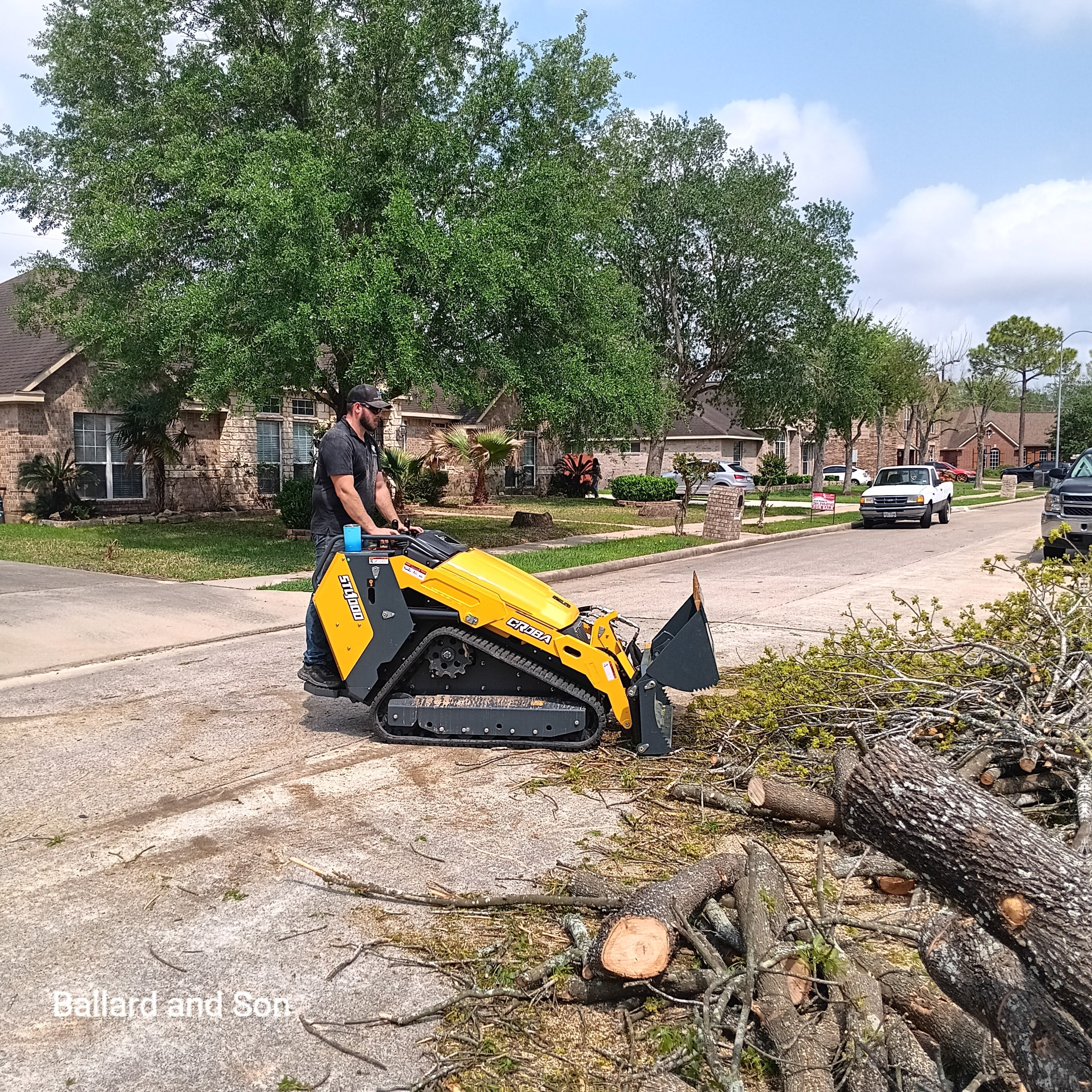 Mini Track Loader vs. Skid Steer: Which One to Pick?