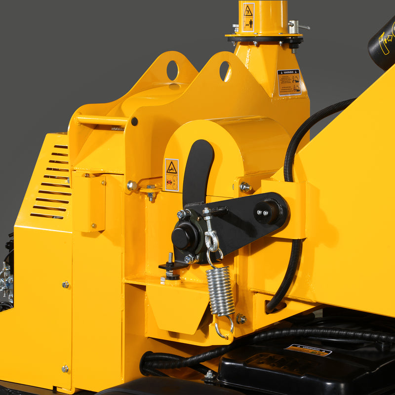 Twin Cylinder Gas Engine with 7” Hydraulic Wood Chipper-Model DCH7